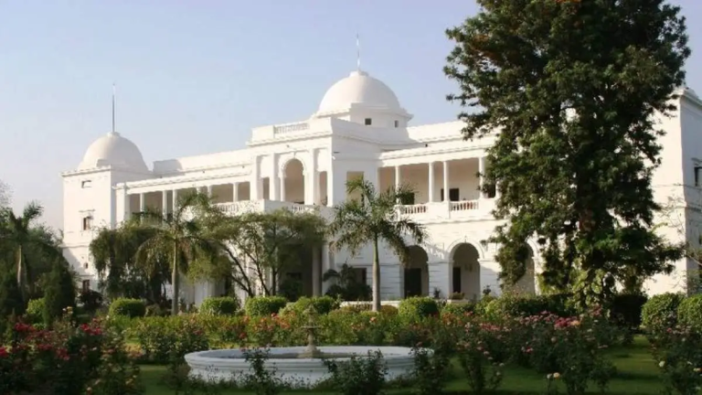 Saif Ali Khan’s House: The Pataudi Palace in Haryana – IndexTap Blogs